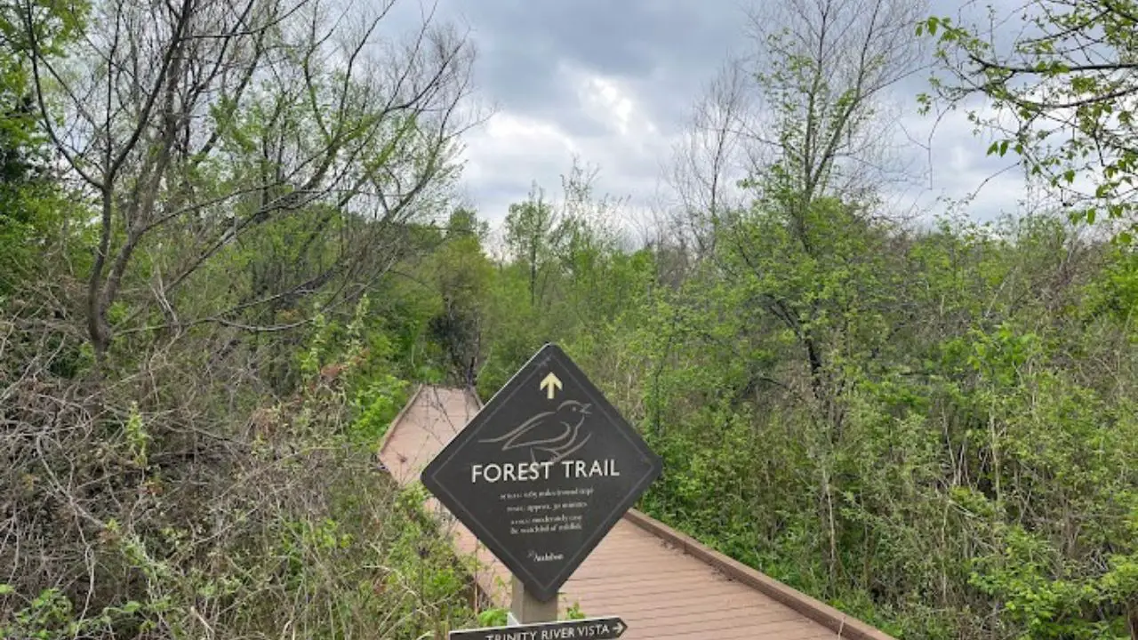 Top 10 Best Hiking Trails In Dallas TX - Incredible Texas